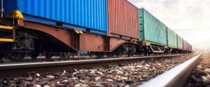 What is Transloading? A Guide From Logistics Experts