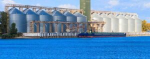 Barge Transload: Large Loads, Profound Savings